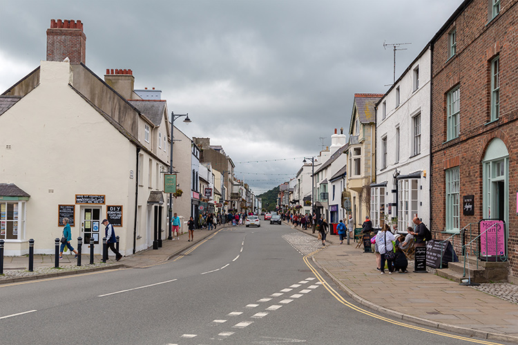 Consultation on strategic plan for Anglesey town centres underway