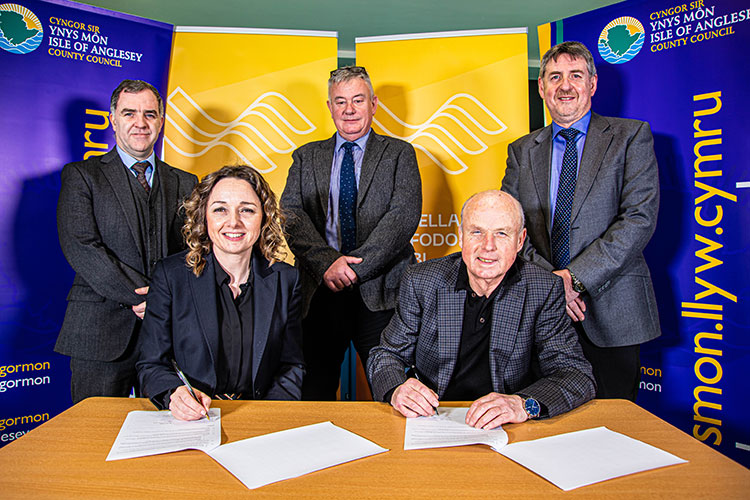 Partnership between college group and Anglesey Council a first for Wales
