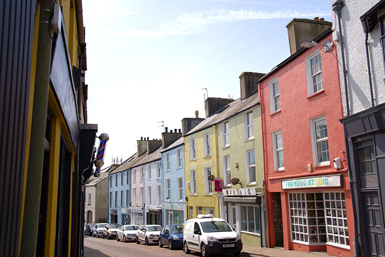 Anglesey high streets transformed through ‘Paint the Town’ initiative