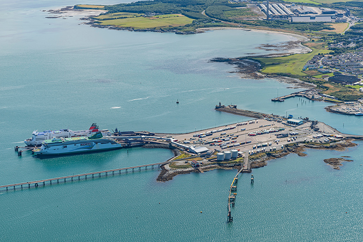 Anglesey Council wants national government backing for Freeport bid